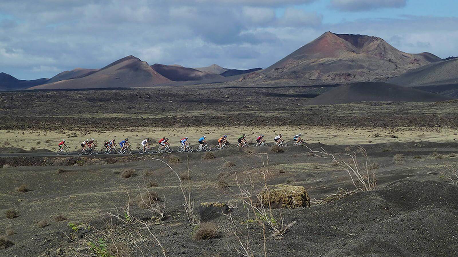 Route à vélo à Lanzarote | Salut Îles Canaries